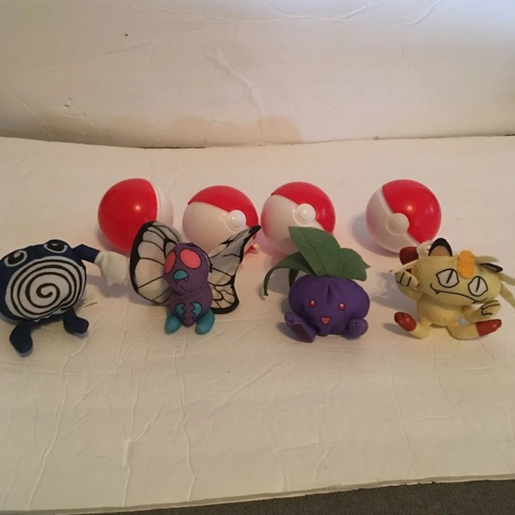 Hasbro | Toys | Vintage Pokmon Plush Set 999 | Poshmark